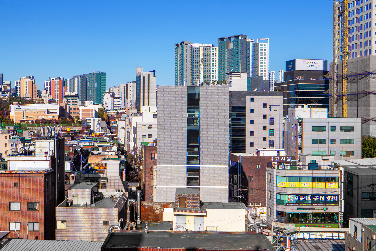 Patema Inverted by L’EAU design - 谷德设计网