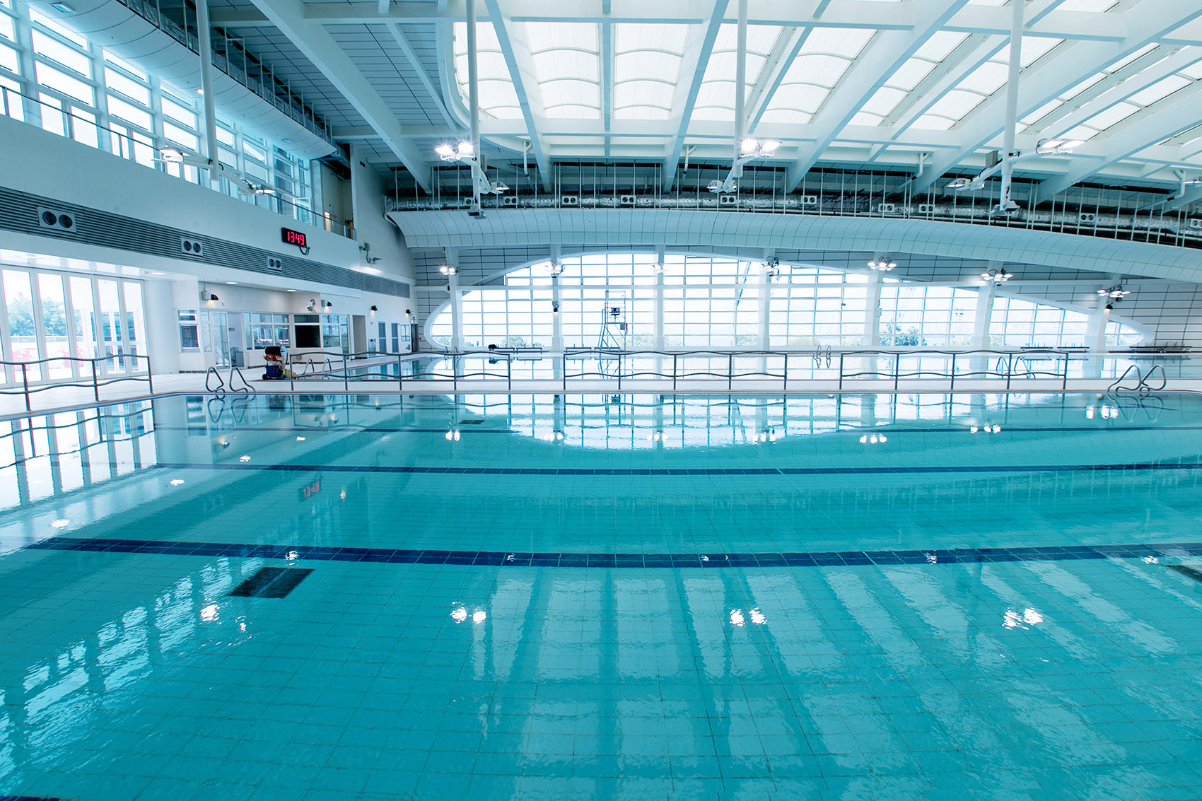 Kennedy Town Swimming Pool by Farrells - 谷德设计网