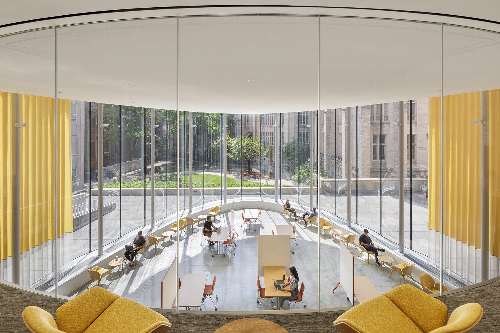 Yale University Center for Innovative Thinking by WEISS / MANFREDI - 谷德设计网