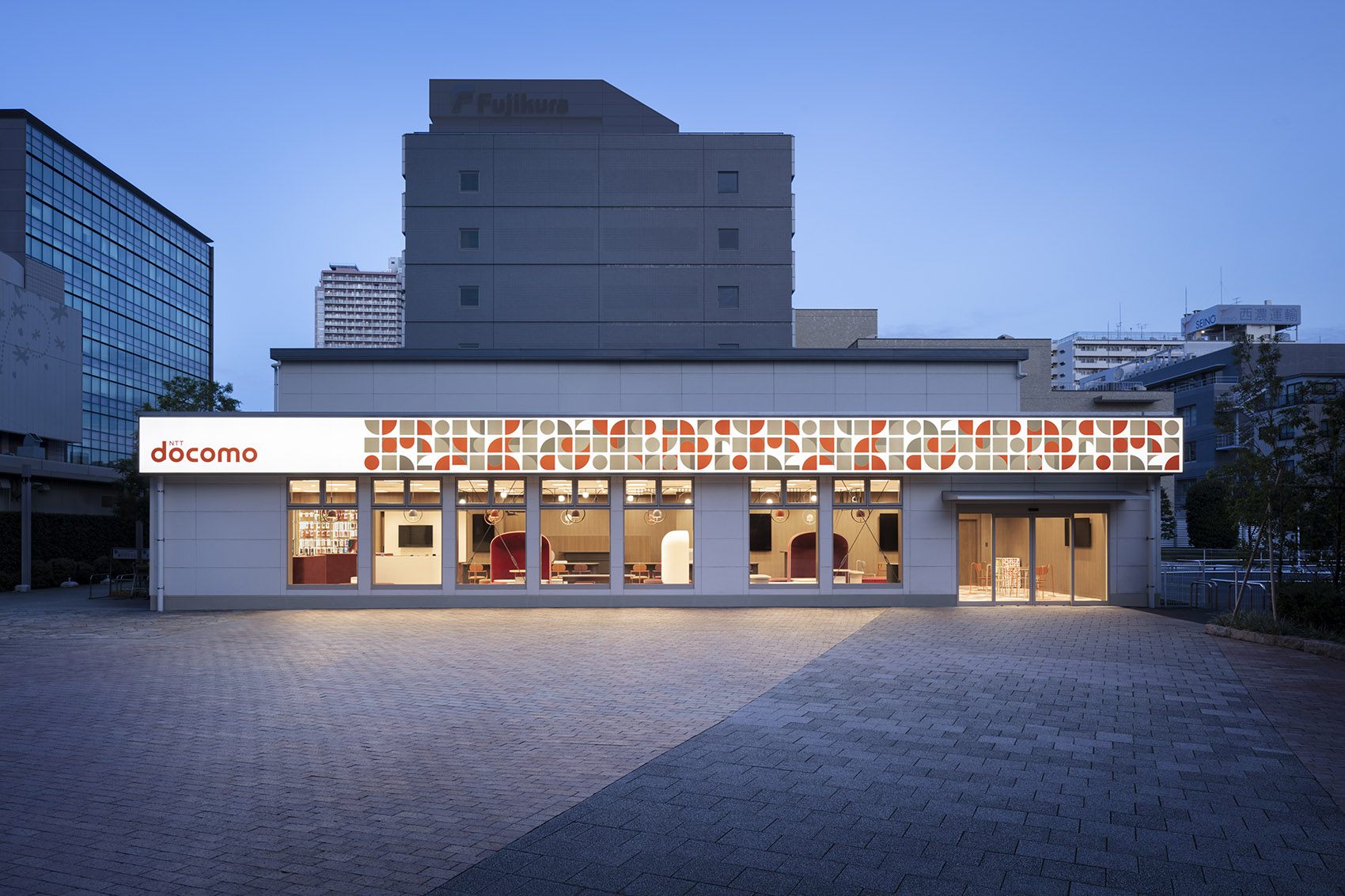 docomo shop + d garden by nendo - 谷德设计网