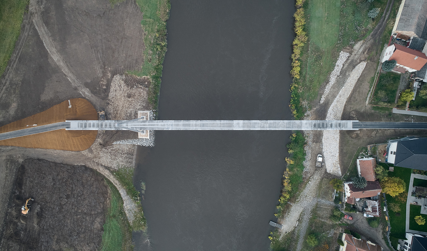 UHPFRC Footbridge by Petr Tej + Marek Blank + Jan Mourek - 谷德设计网