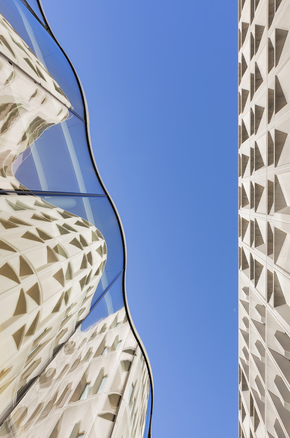 Yale University Center for Innovative Thinking by WEISS / MANFREDI - 谷德设计网