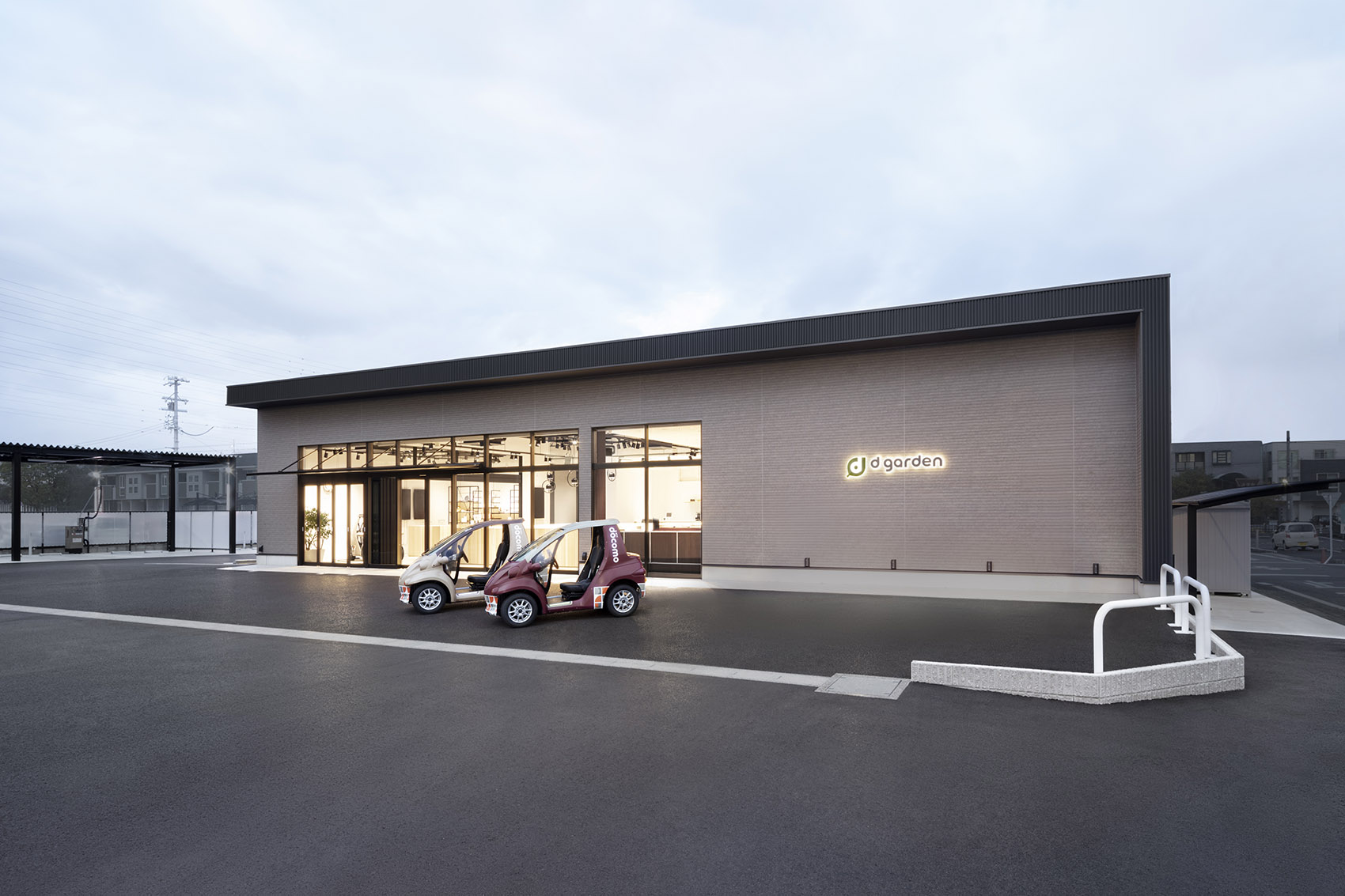 docomo商店和体验空间，日本 / nendo - 谷德设计网