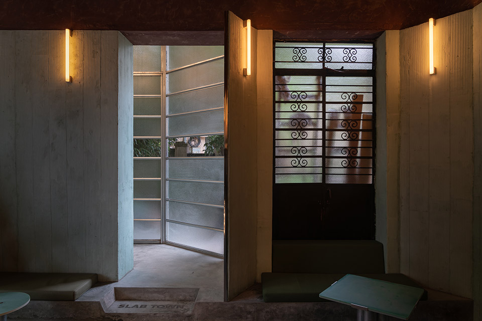 SLAB TOWN Café -Shanghai Fumin Road, China by CASE PAVILION - 谷德设计网