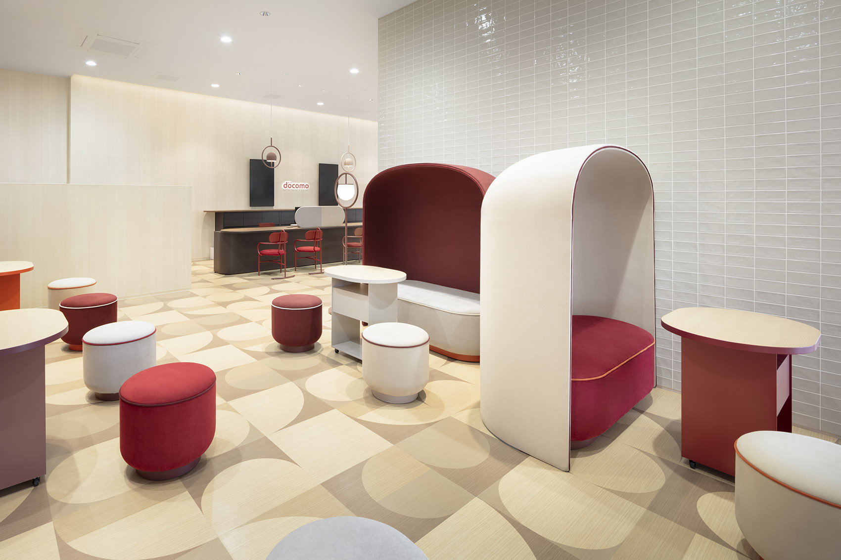 docomo商店和体验空间，日本 / nendo - 谷德设计网