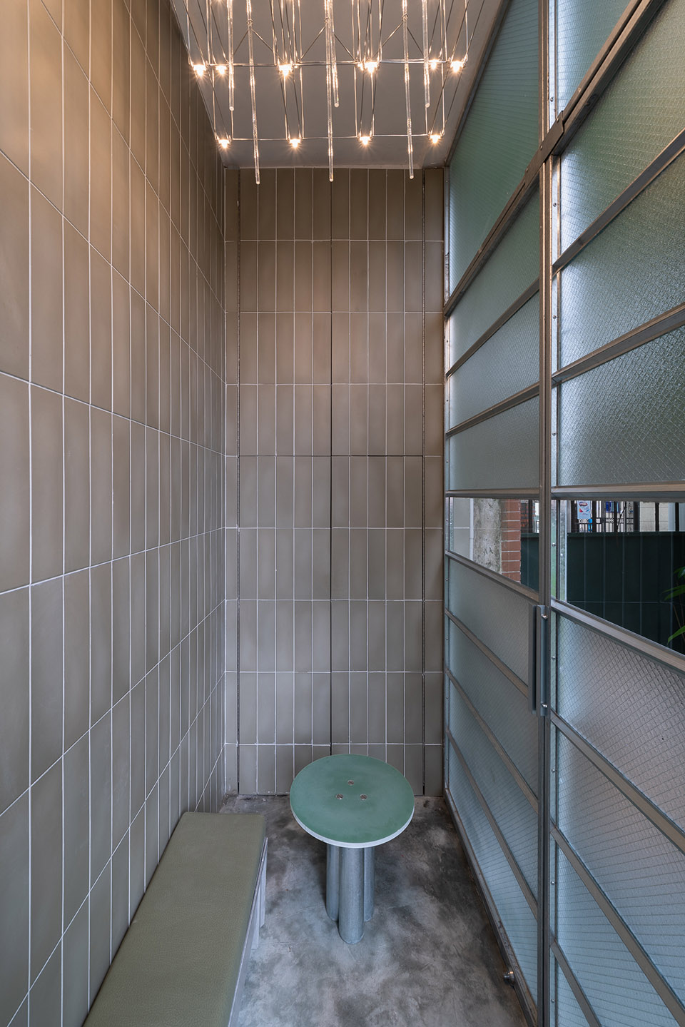 SLAB TOWN Café -Shanghai Fumin Road, China by CASE PAVILION - 谷德设计网