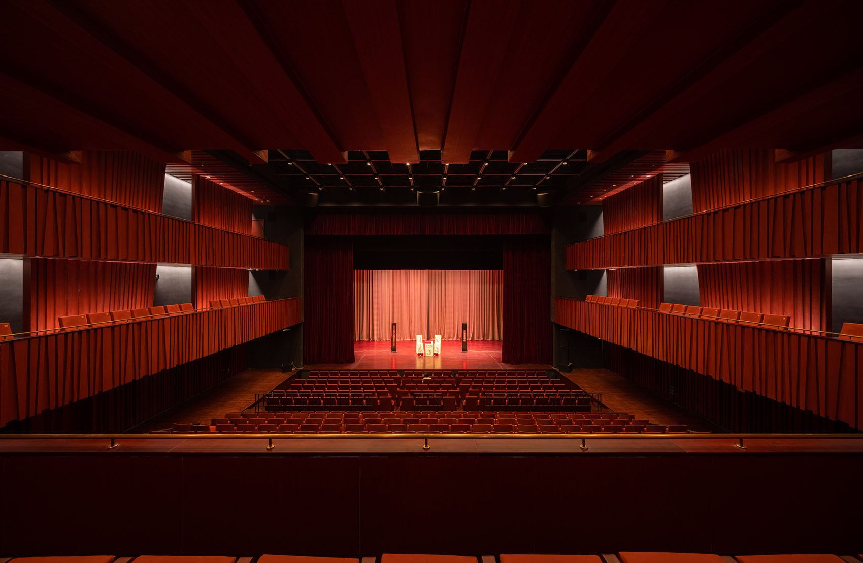 Magic Shadow: A Brief Introduction about Theater Design - 谷德设计网