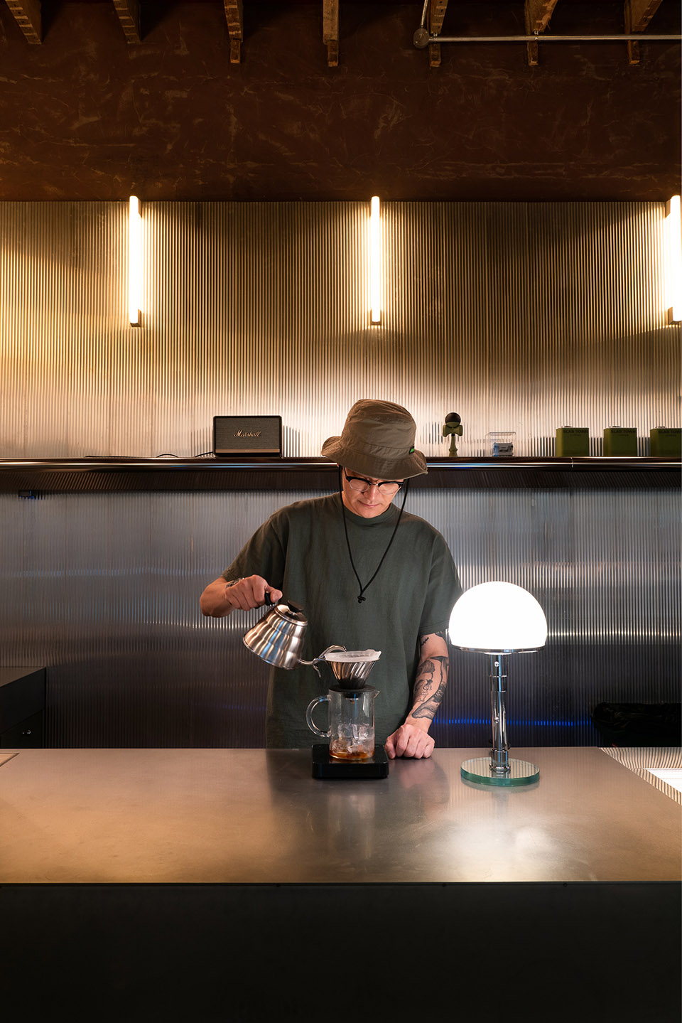 SLAB TOWN Café -Shanghai Fumin Road, China by CASE PAVILION - 谷德设计网