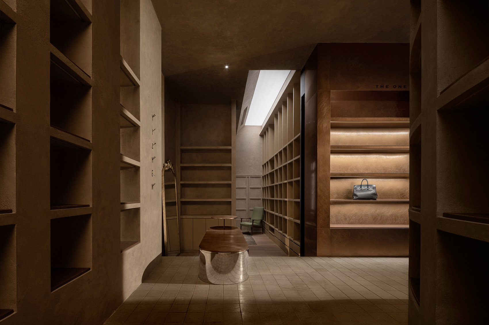 THE ONE Vintage Luxury Store, Chongqing, China by Jade Simple Design ...