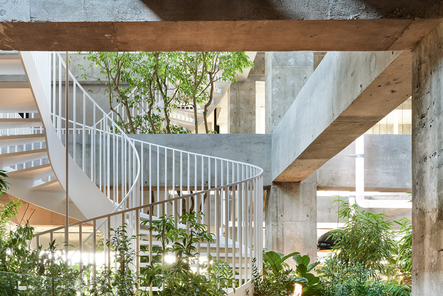 SHIROIYA Hotel by Sou Fujimoto Architects - 谷德设计网
