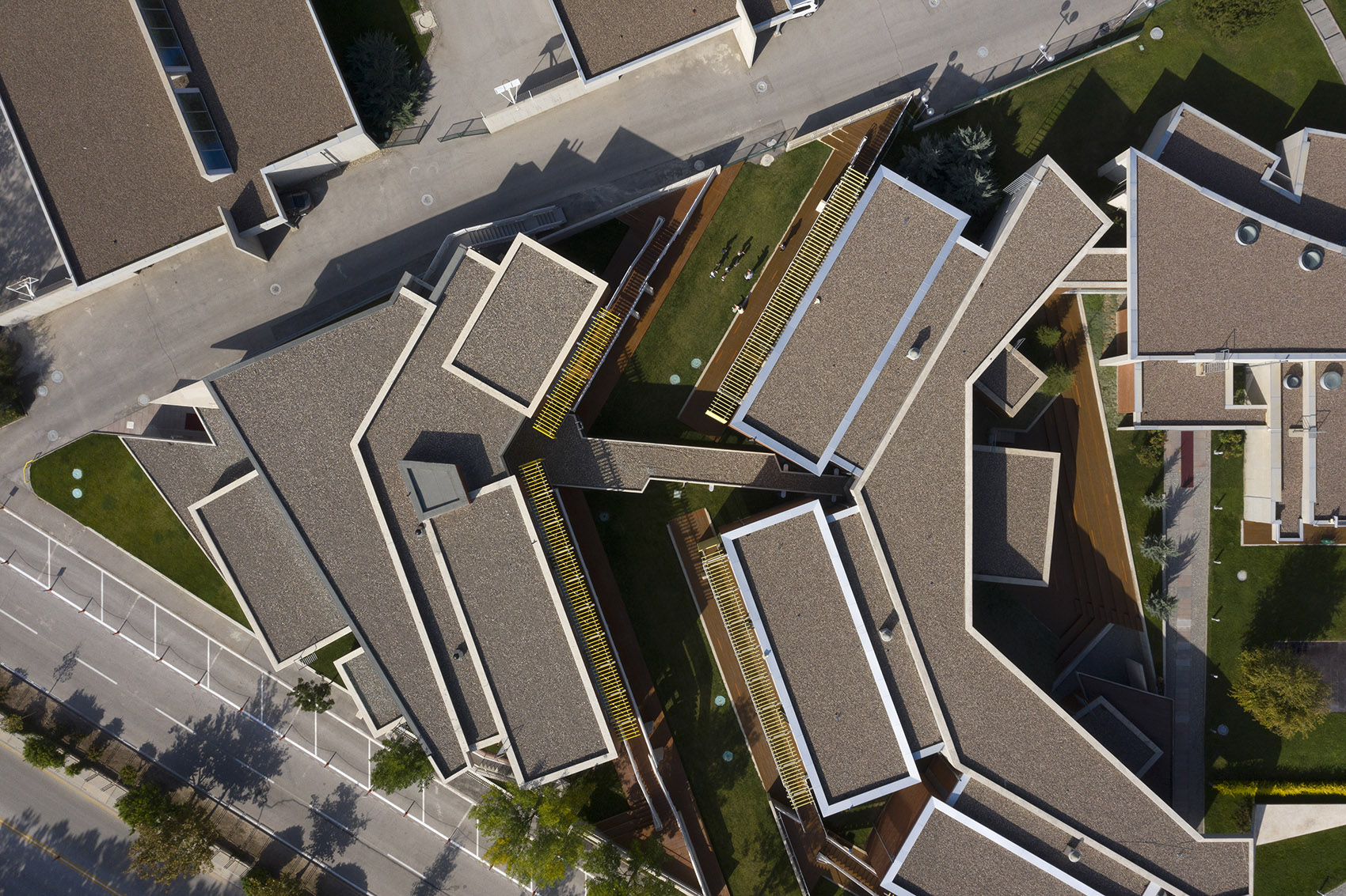 Ted Ankara College by Uygur Architects - 谷德设计网