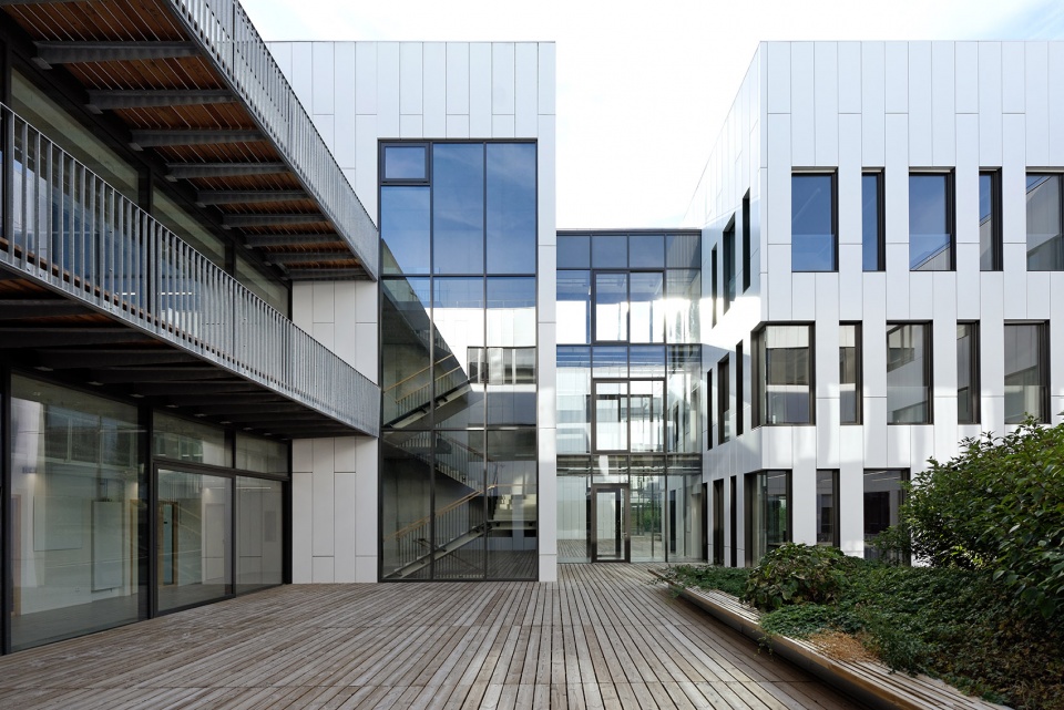 Campus CEA Paris-Saclay – Neuroscience Institute by Dietmar Feichtinger ...