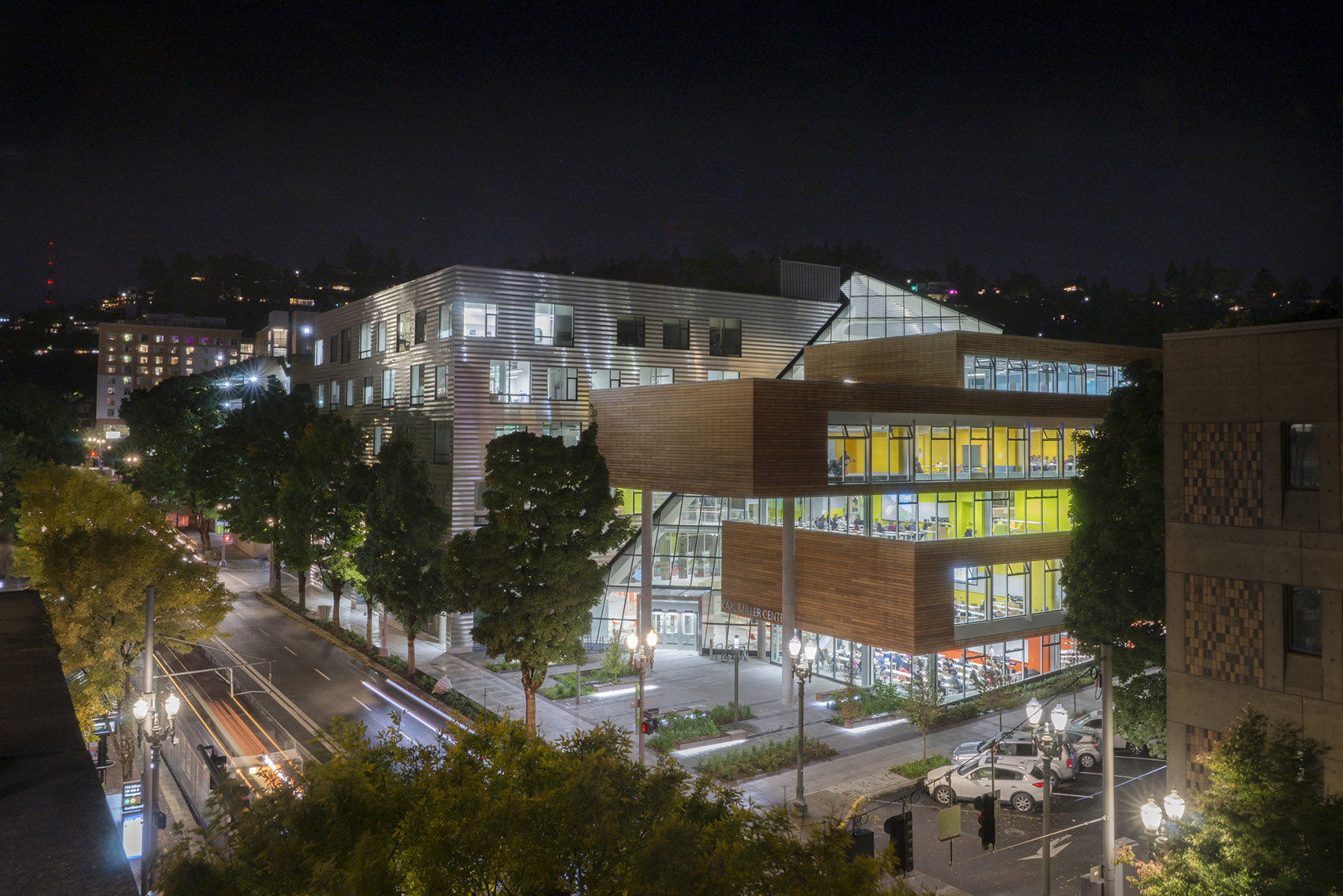 Karl Miller Center by SRG Partnership + Behnisch Architekten - 谷德设计网