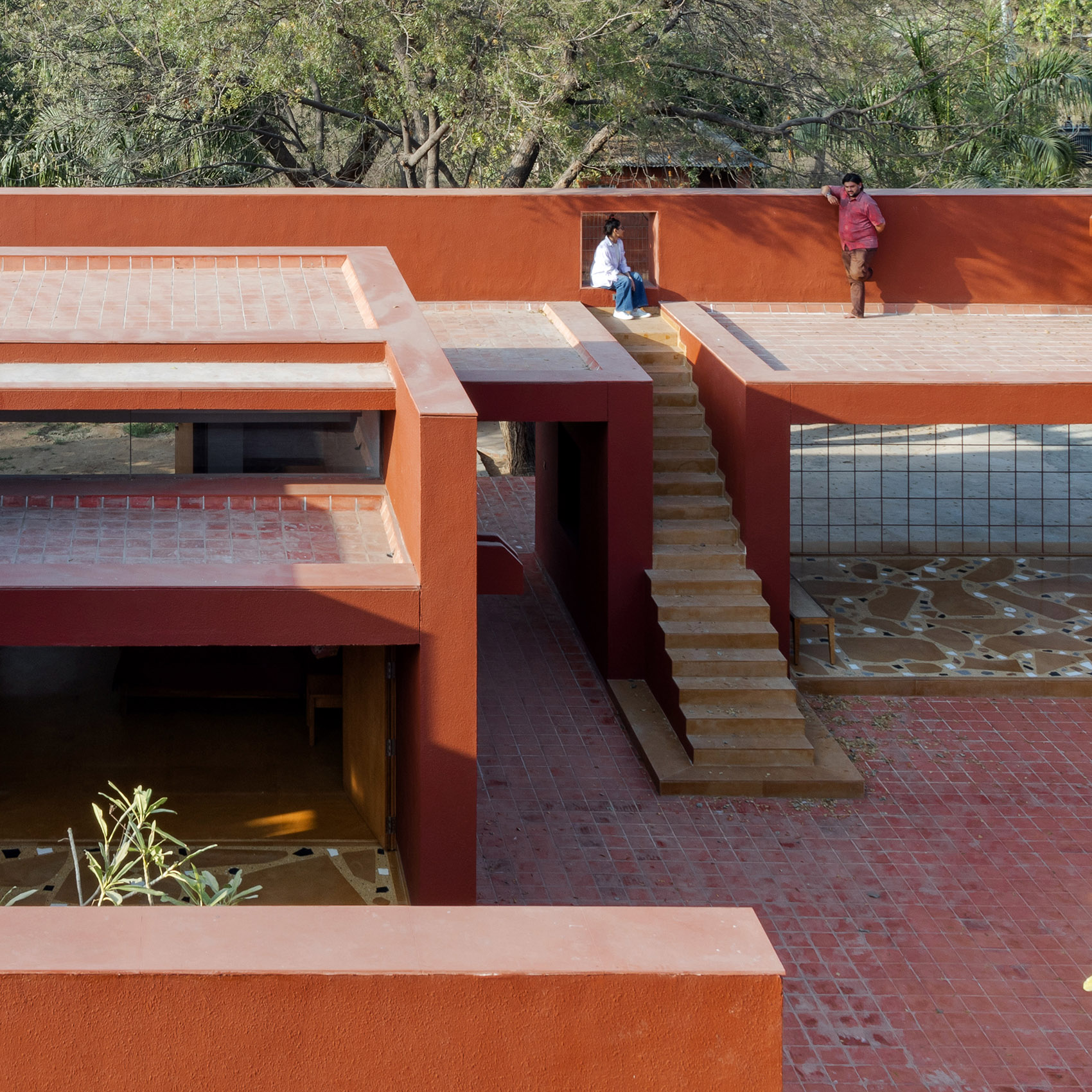 A home for the Guptas by Raghuveer Kathpalia - 谷德设计网