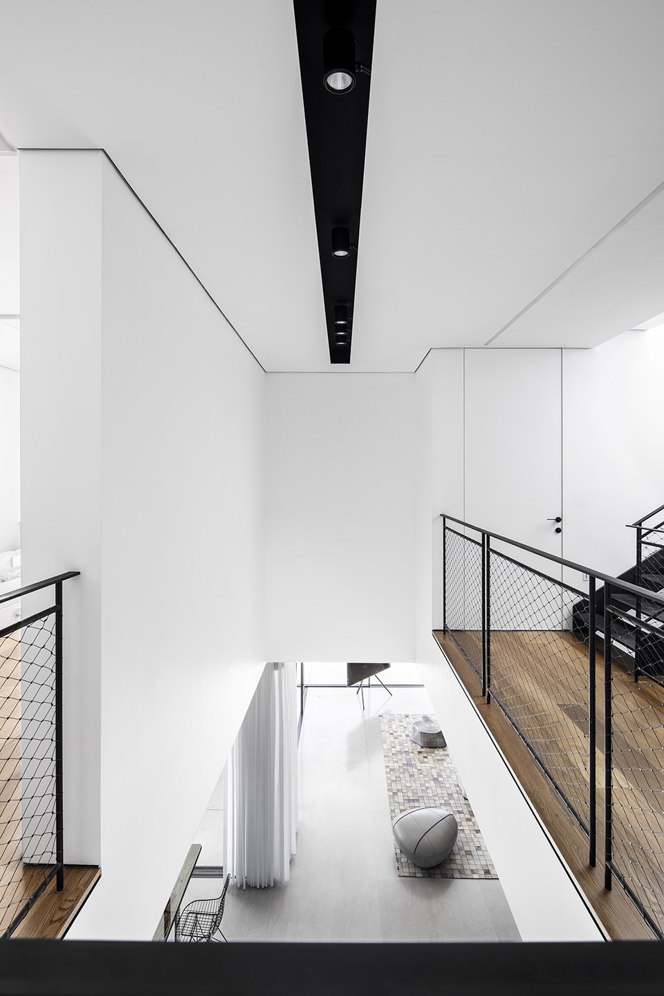 X6 – TWO IN ONE, HOUSES by Raz Melamed Architect - 谷德设计网