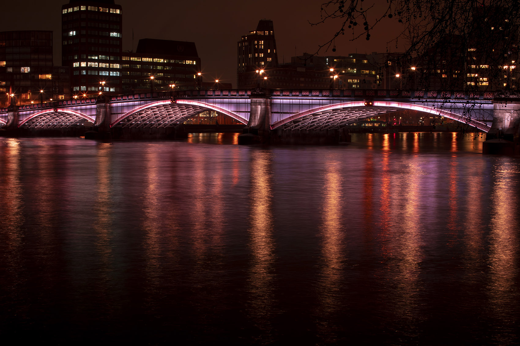 Visionary Illuminated River artwork launches across five more Thames ...