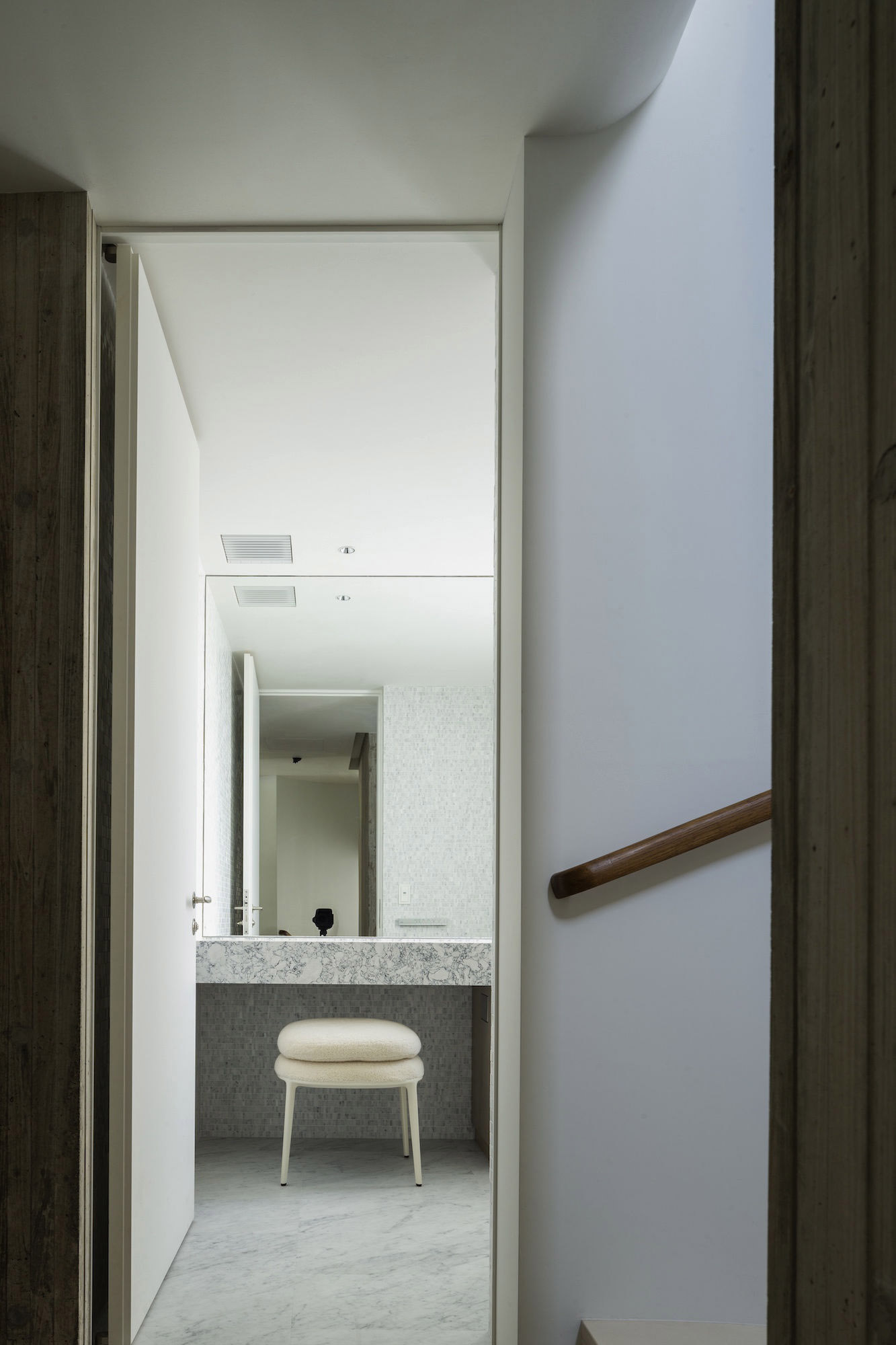 Extraordinary Ordinary House By Yukio Asari / Love Architecture - 谷德设计网