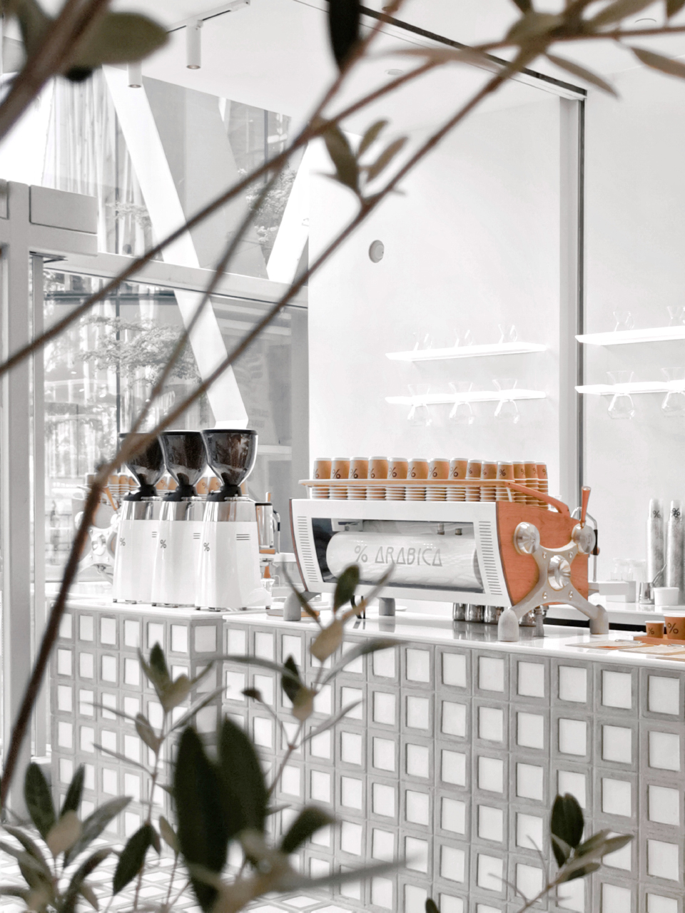 % Arabica Store Bangkok CentralWorld by Studio Precht - 谷德设计网