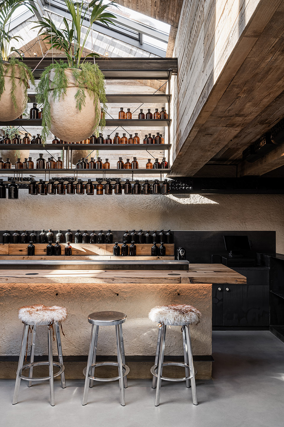 MAD Bars House by YOD design lab - 谷德设计网