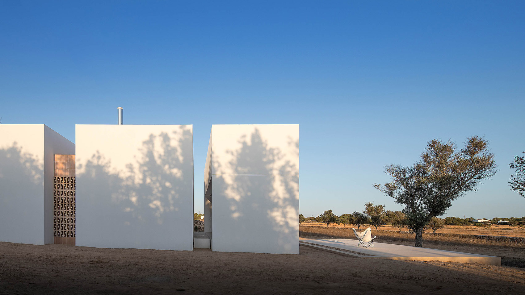 A house in Formentera by Marià Castelló Architecture - 谷德设计网
