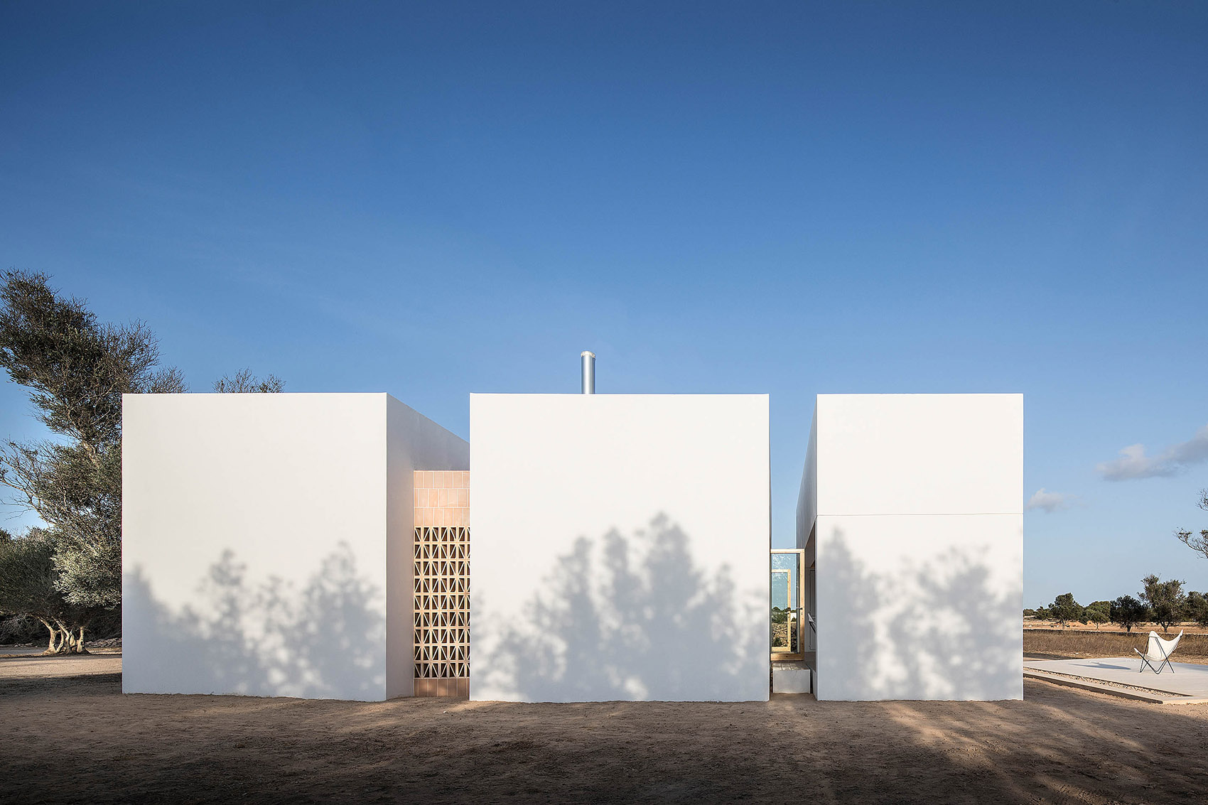 A house in Formentera by Marià Castelló Architecture - 谷德设计网