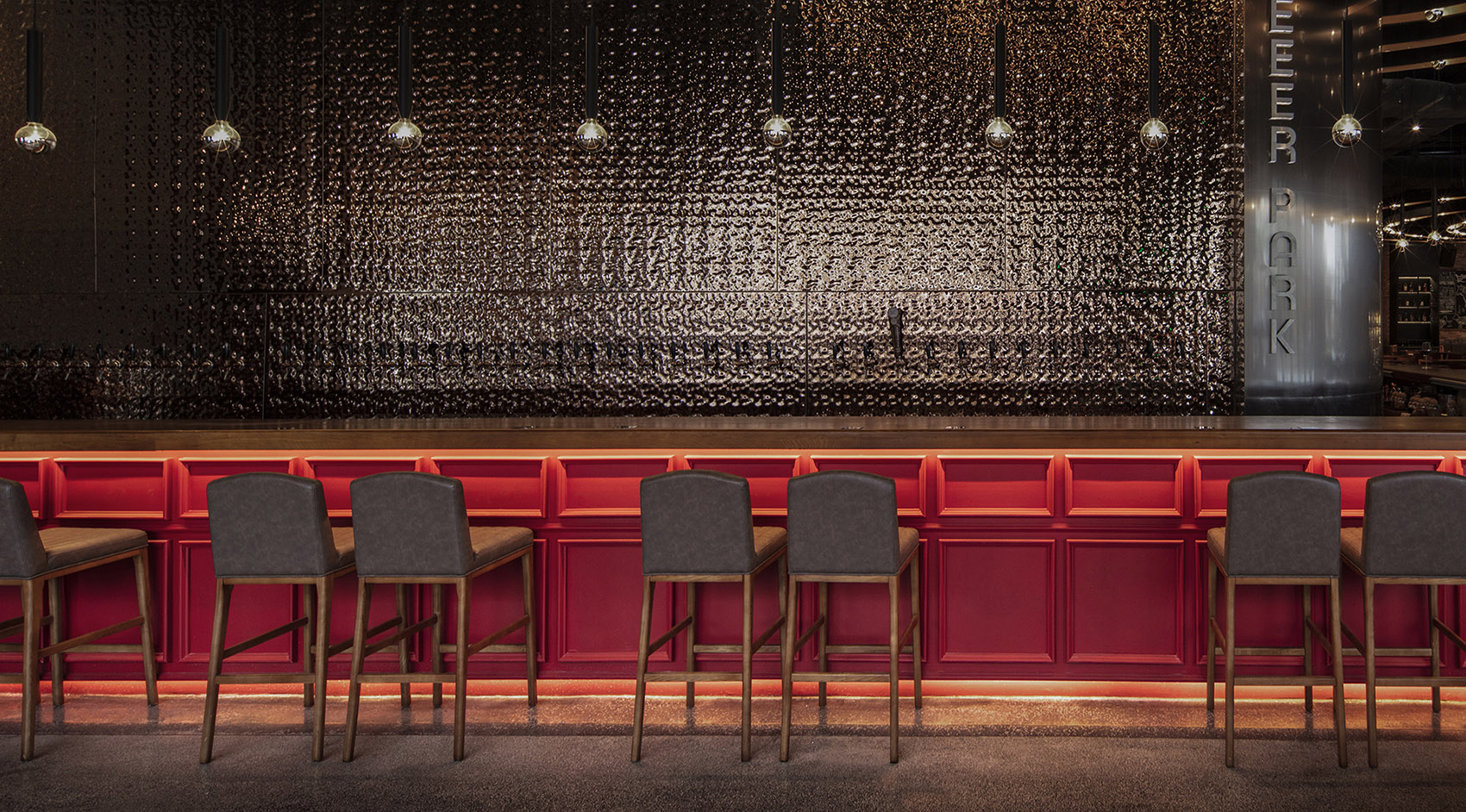 Foshan BEEER PARK Restaurant & Bar, China by Bo Imagination - 谷德设计网