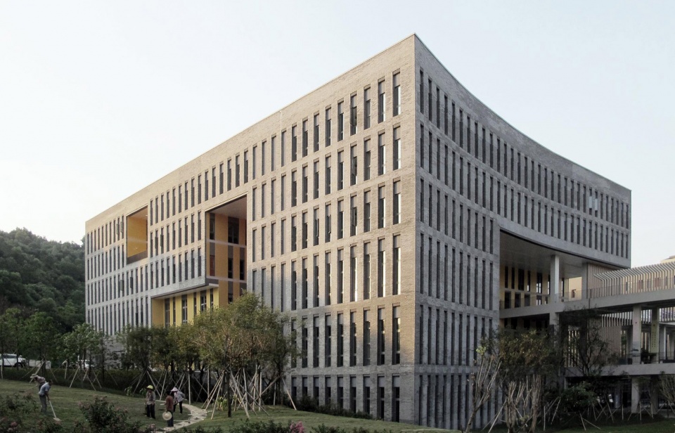 Student Center – Chinese University of Hong Kong, Shenzhen Campus by ...