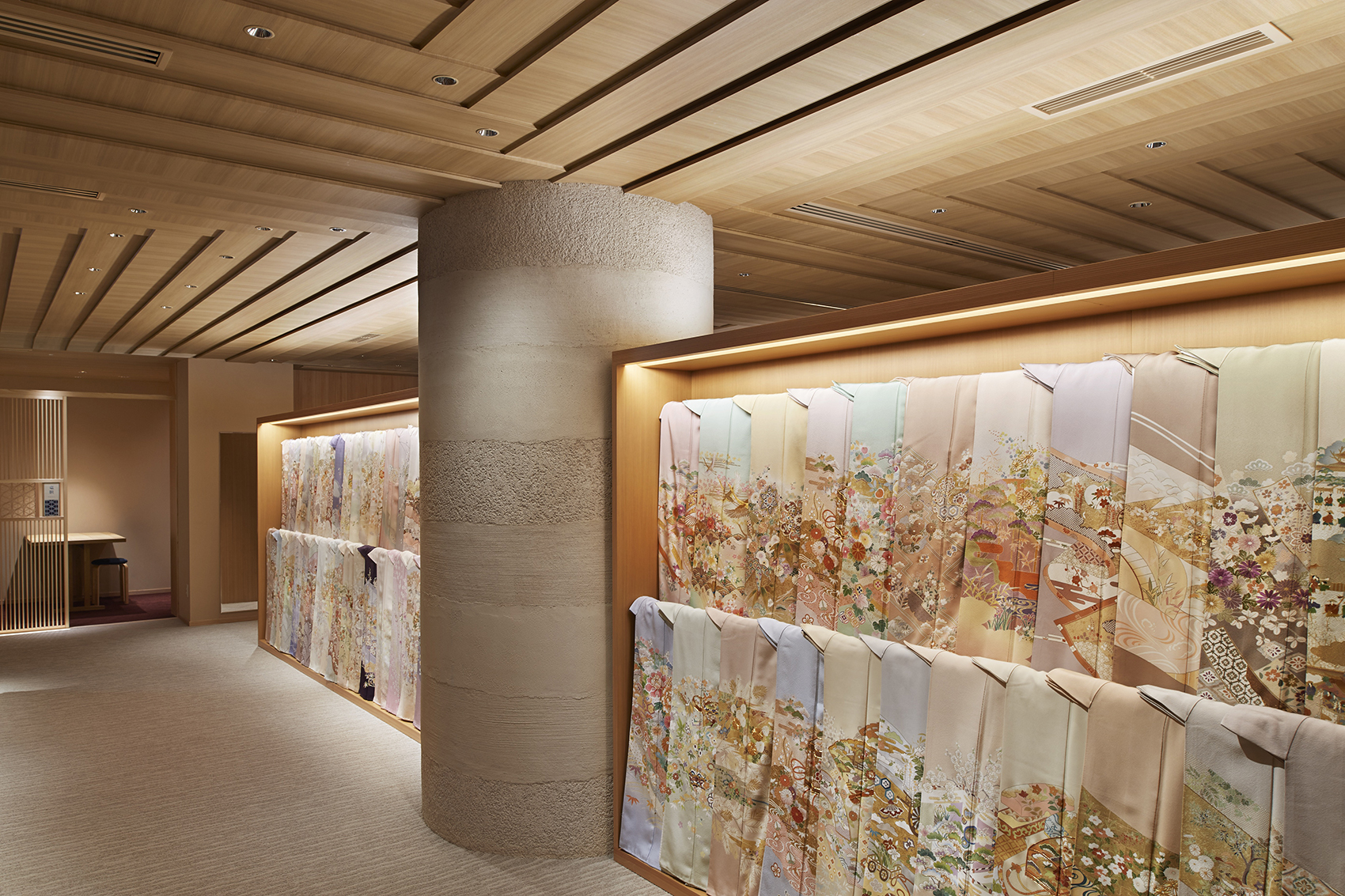 Marusho Kimono Shop, Yokohama, Japan by Tsutsumi & Associates - 谷德设计网