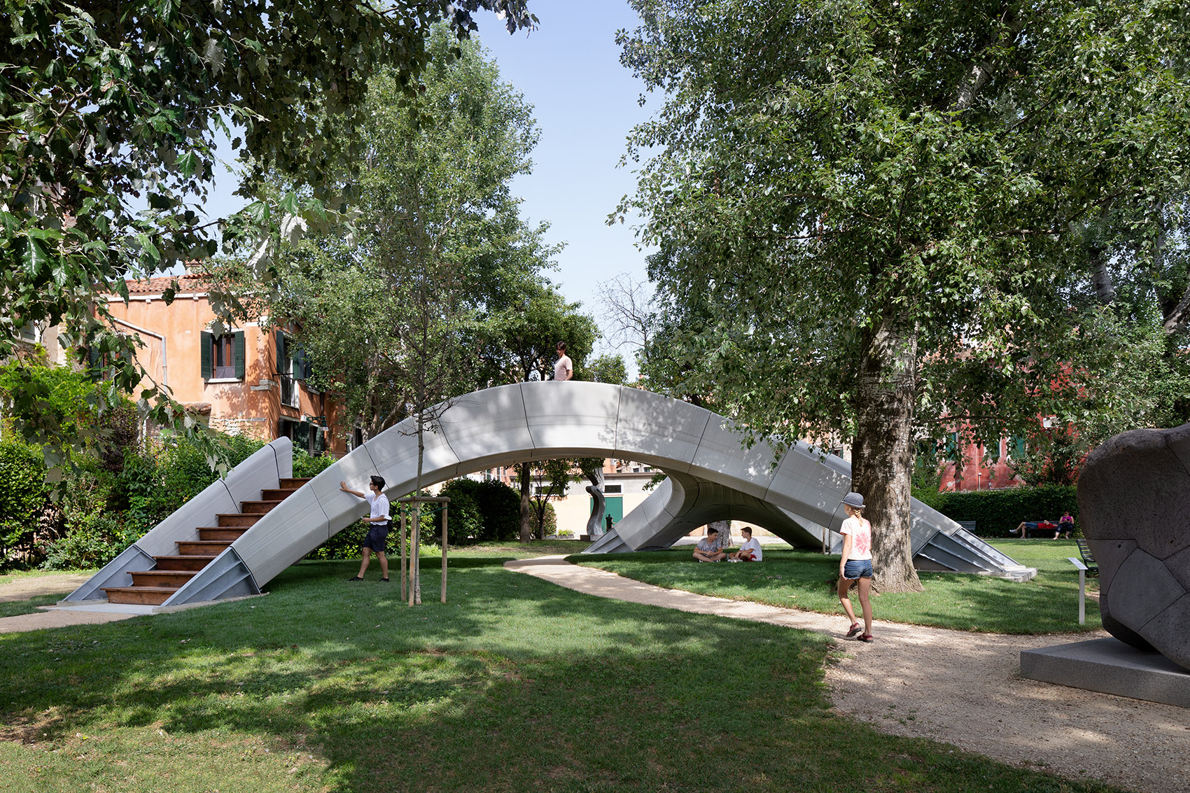 Striatus – First 3D printed and unreinforced concrete bridge by Zaha ...