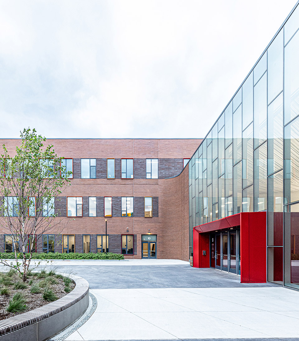 TAFT FRESHMAN ACADEMY by STL architects - 谷德设计网