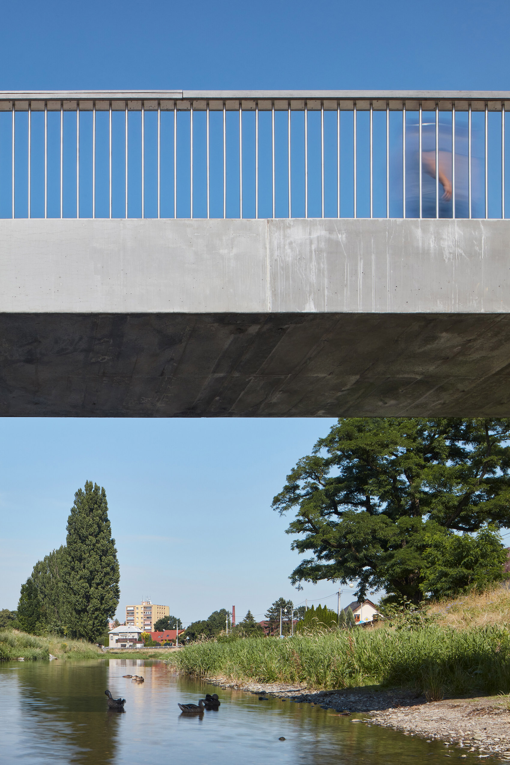 Footbridge in Příbor by Petr Tej + Marek Blank + Jan Mourek - 谷德设计网