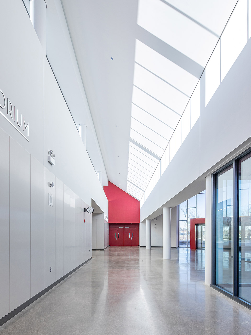 TAFT FRESHMAN ACADEMY by STL architects - 谷德设计网