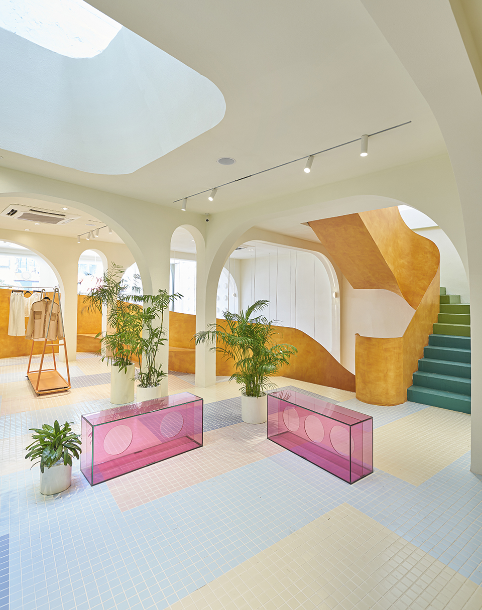 Libe Flagship by Red5studio - 谷德设计网