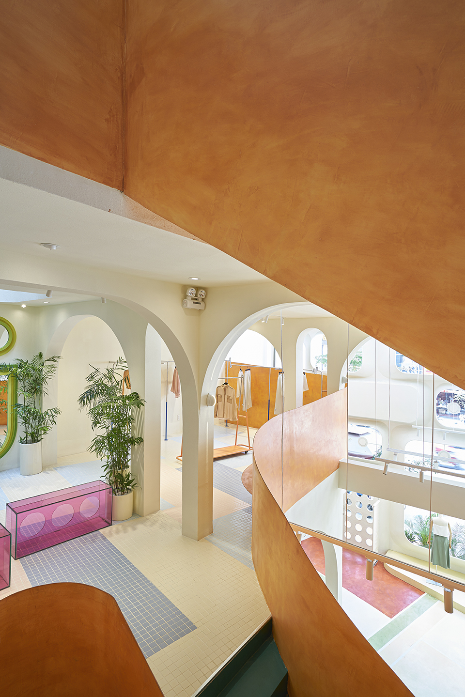 Libe Flagship by Red5studio - 谷德设计网