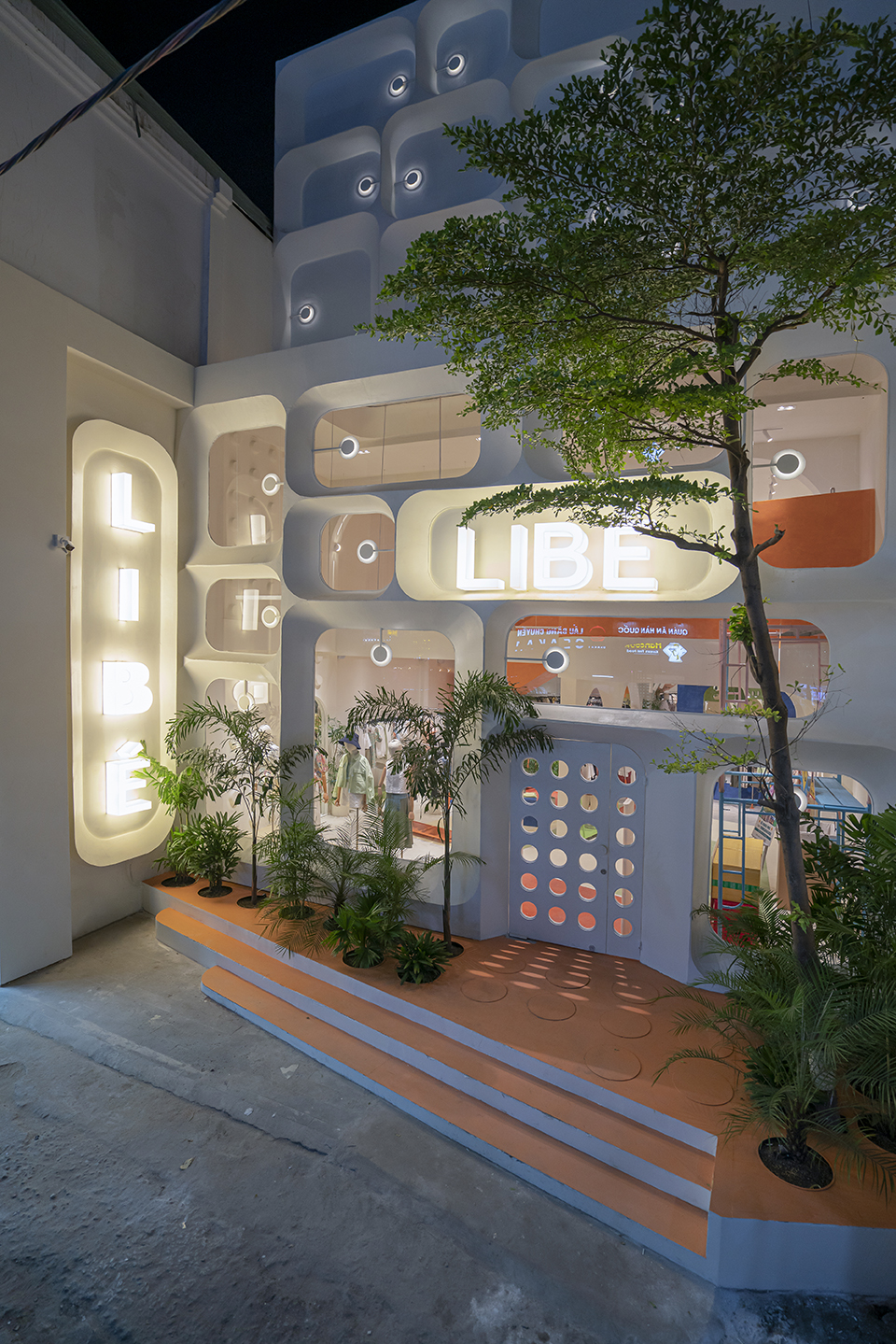 Libe Flagship by Red5studio - 谷德设计网