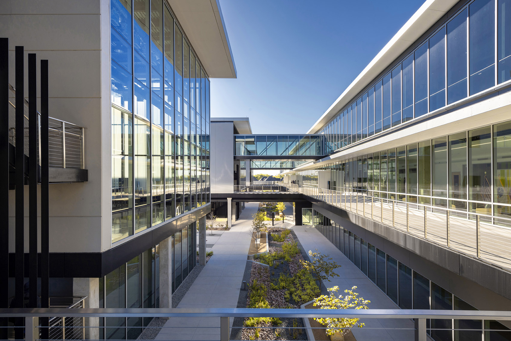 Collin College Technical Campus, Texas by Perkins&Will - 谷德设计网