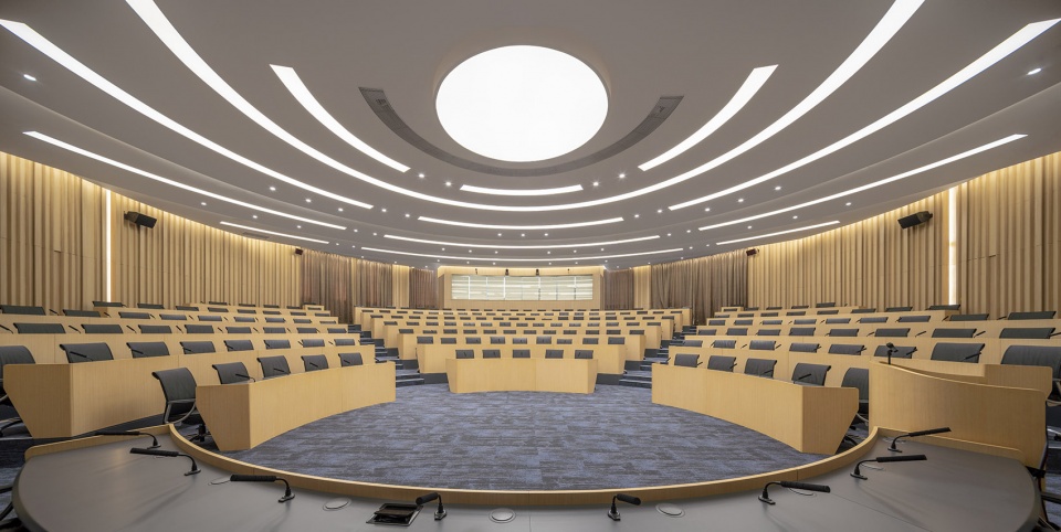 Southern University of Science and Technology Assembly Hall by AUBE - 谷德设计网