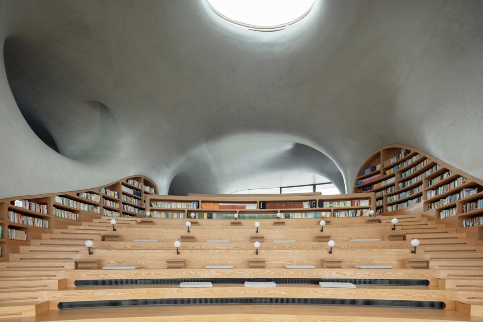 Wormhole Library Interior Design by MAD + LHBY - 谷德设计网