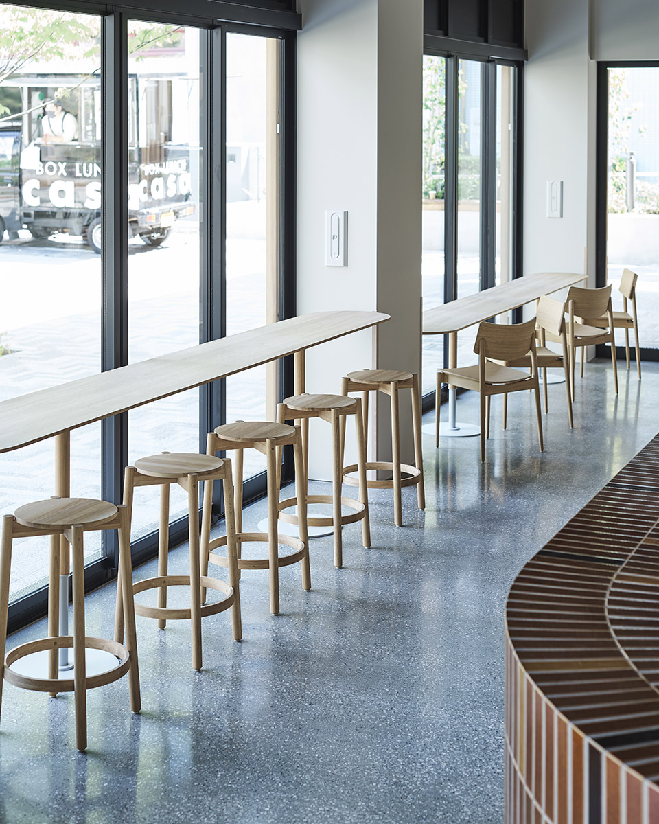 Blue Bottle Coffee Shibuya Cafe by Keiji Ashizawa Design - 谷德设计网
