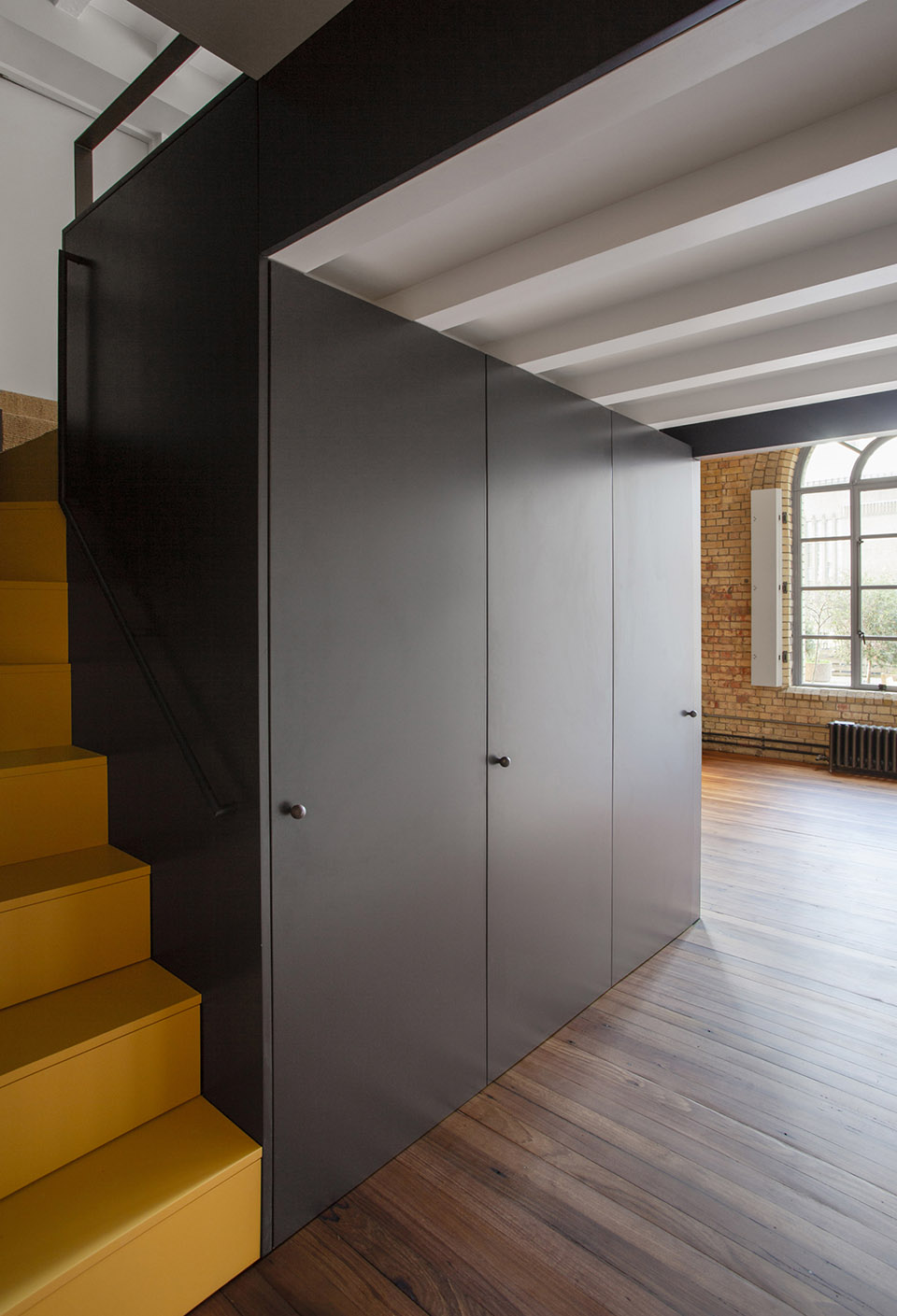 Bankside Loft by YARD Architects - 谷德设计网