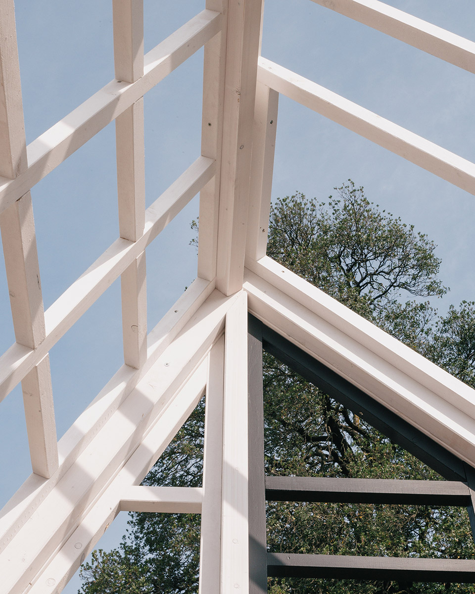 Lunette pavilion by Federico Babina - 谷德设计网