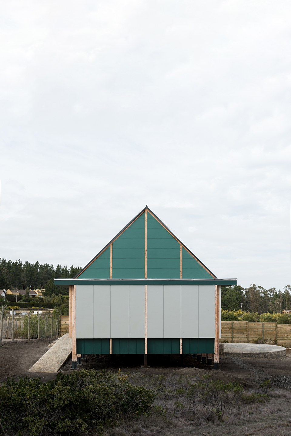 SP HOUSE by RODRIGO VALENZUELA JEREZ - 谷德设计网