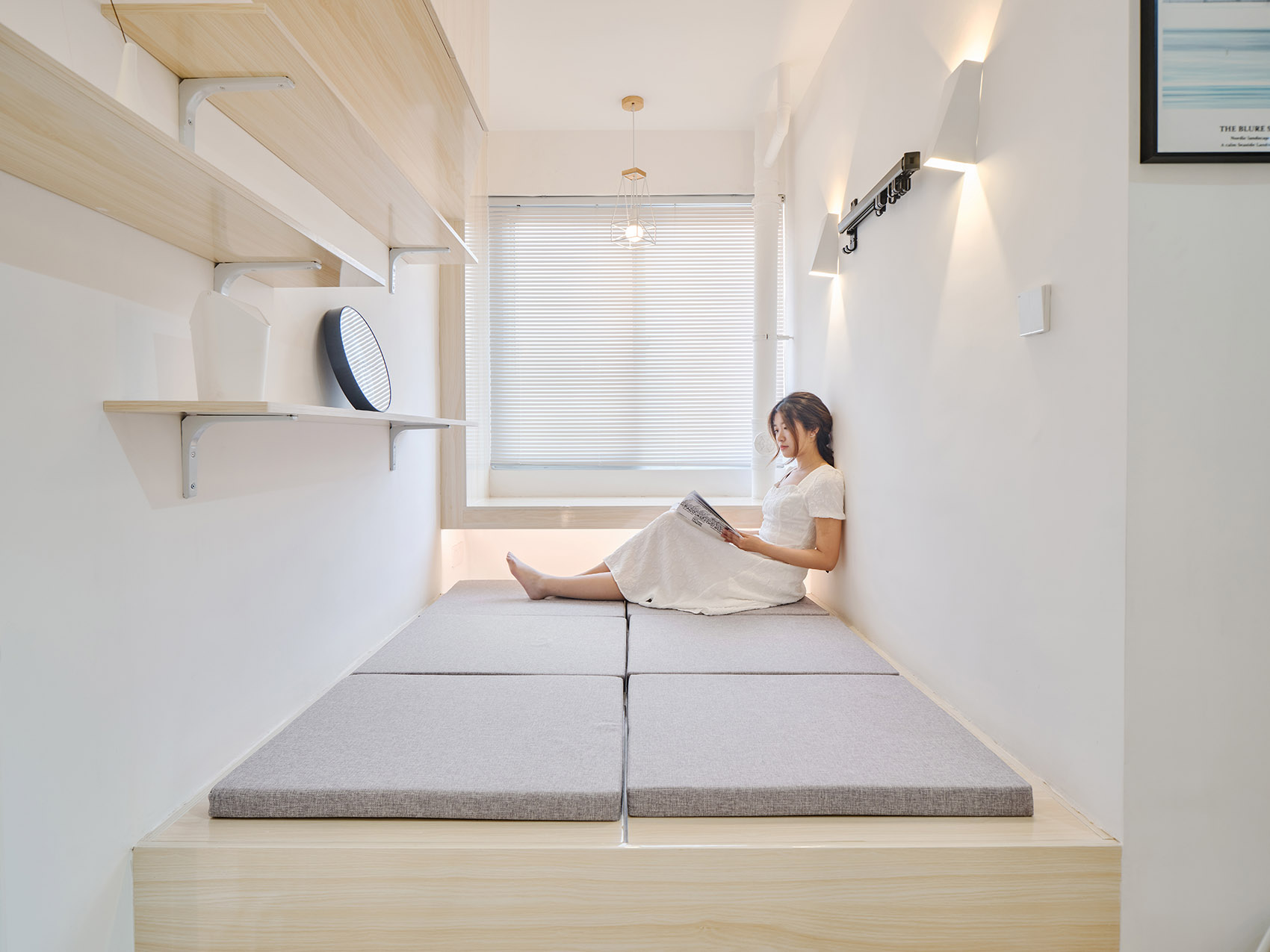 Renovation of a 34-square-meter small apartment in Weinan by HOT DESIGN ...