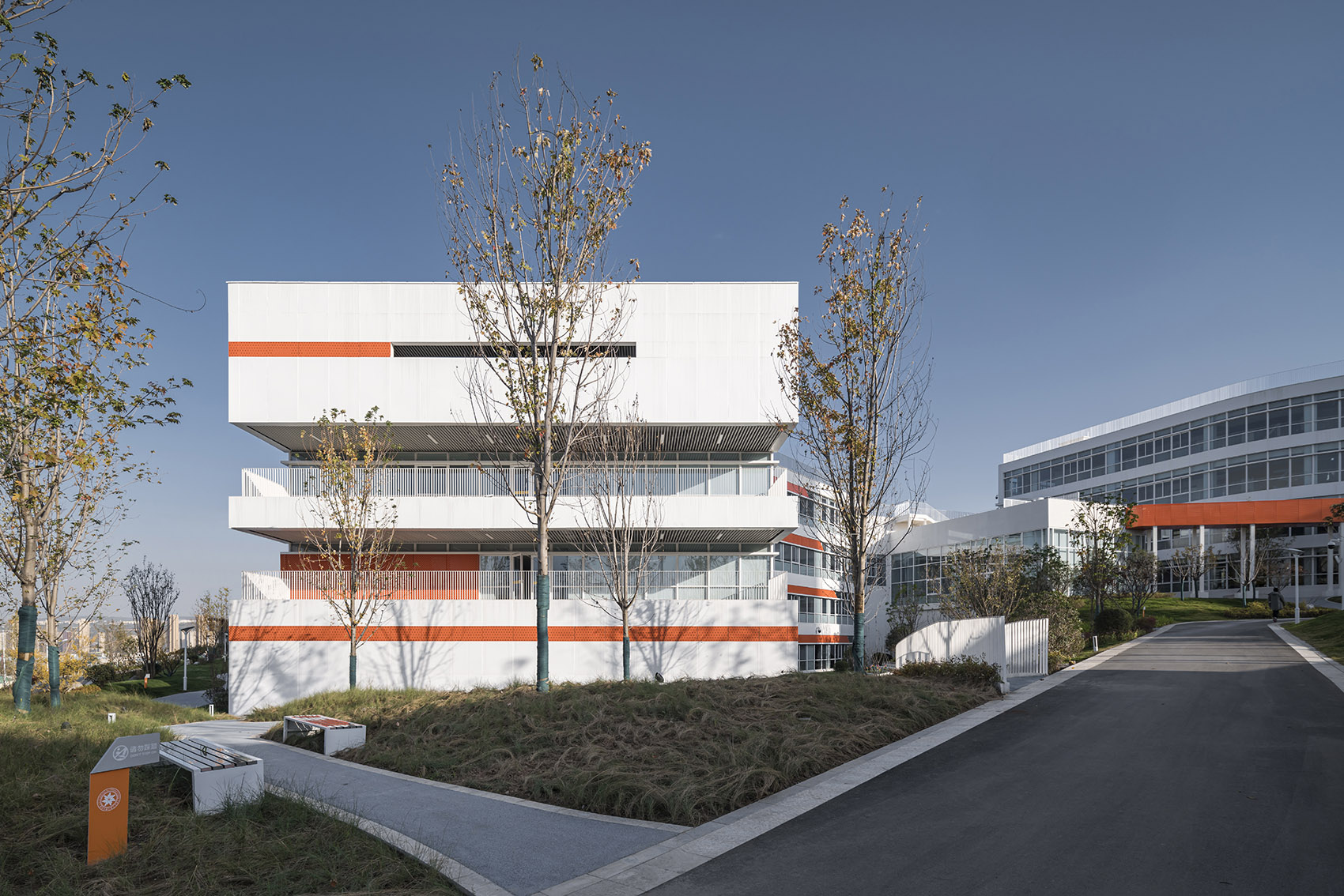design-of-qujiang-no-7-primary-school-china-by-pld-design
