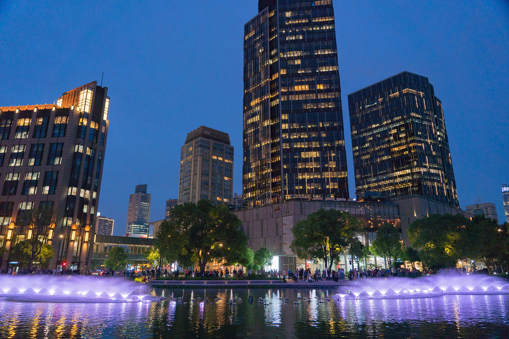 Taipingqiao Park, China by Design Land Collaborative Ltd (DLC) - 谷德设计网