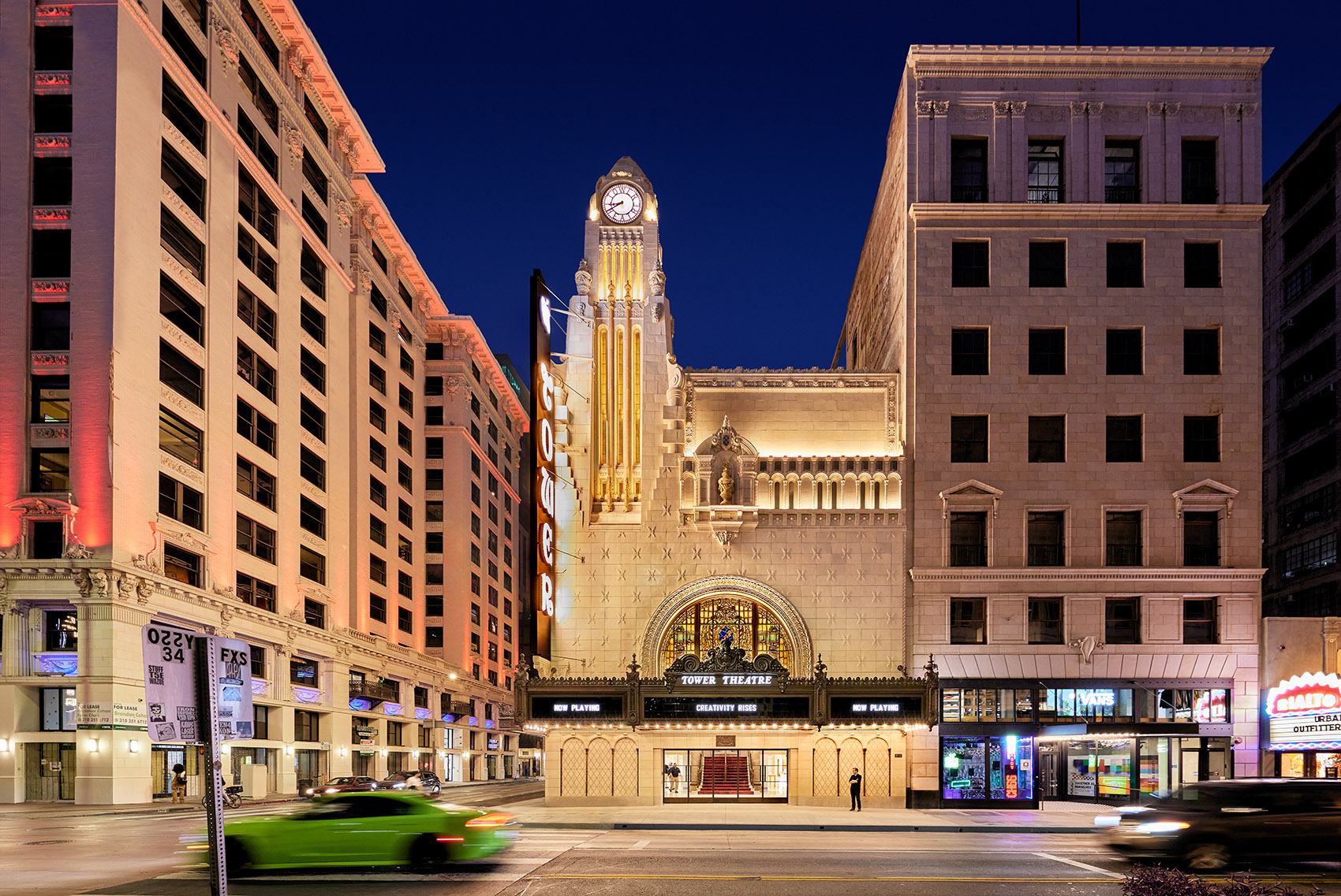 Apple Tower Theatre by Foster + Partners - 谷德设计网