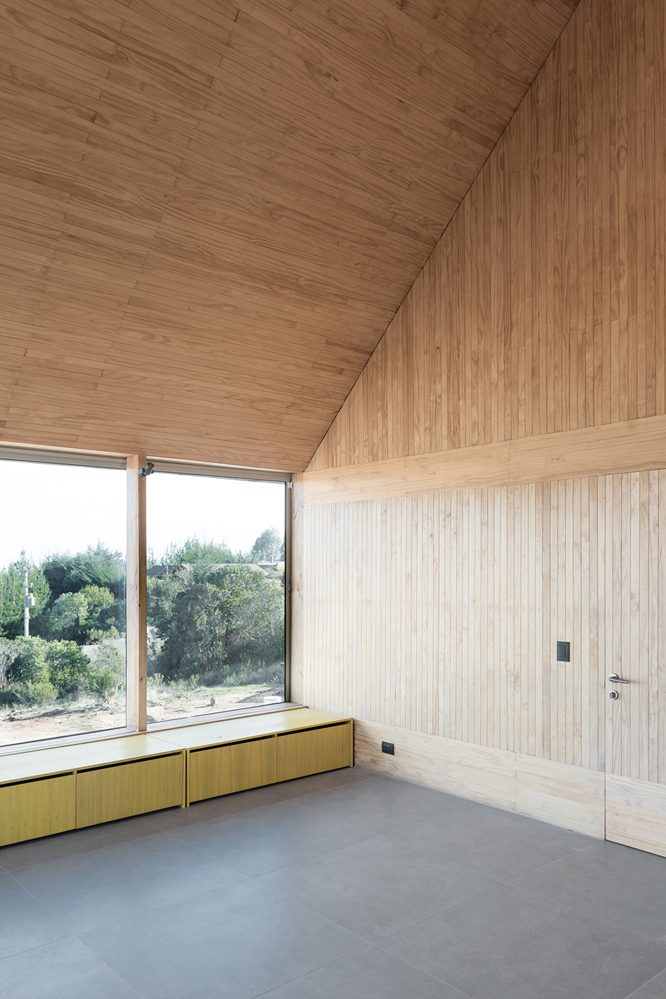 SP HOUSE by RODRIGO VALENZUELA JEREZ - 谷德设计网
