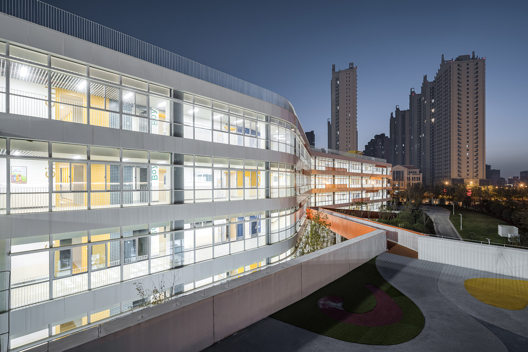 Design of Qujiang No.7 primary school, China by PLD Design - 谷德设计网