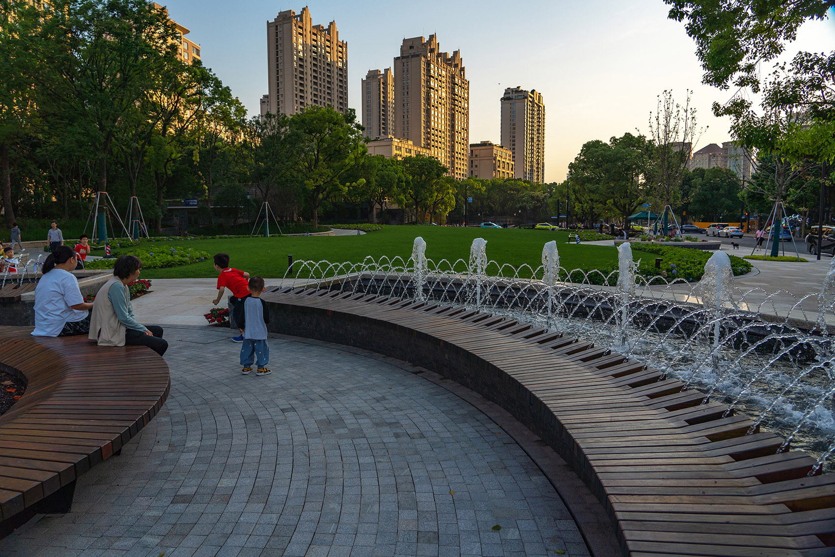 Taipingqiao Park, China by Design Land Collaborative Ltd (DLC) - 谷德设计网