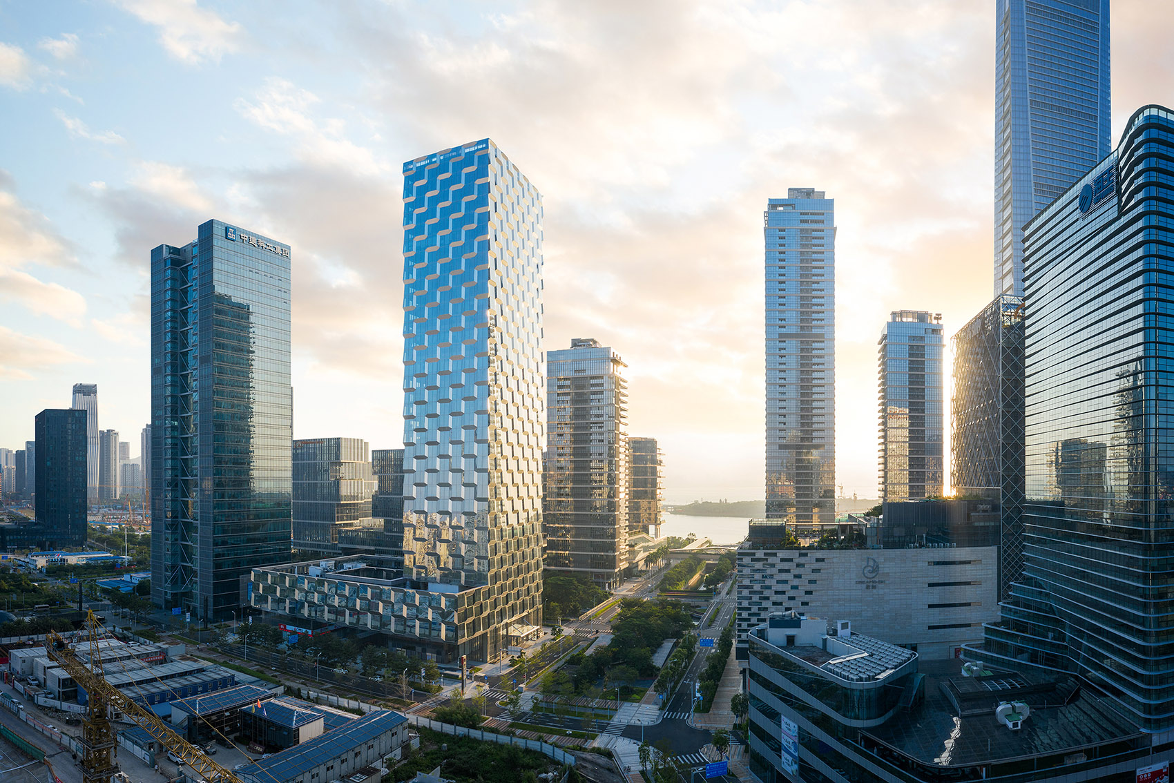 Xizhilang Headquarters Building, Shenzhen by Zhubo Design - 谷德设计网